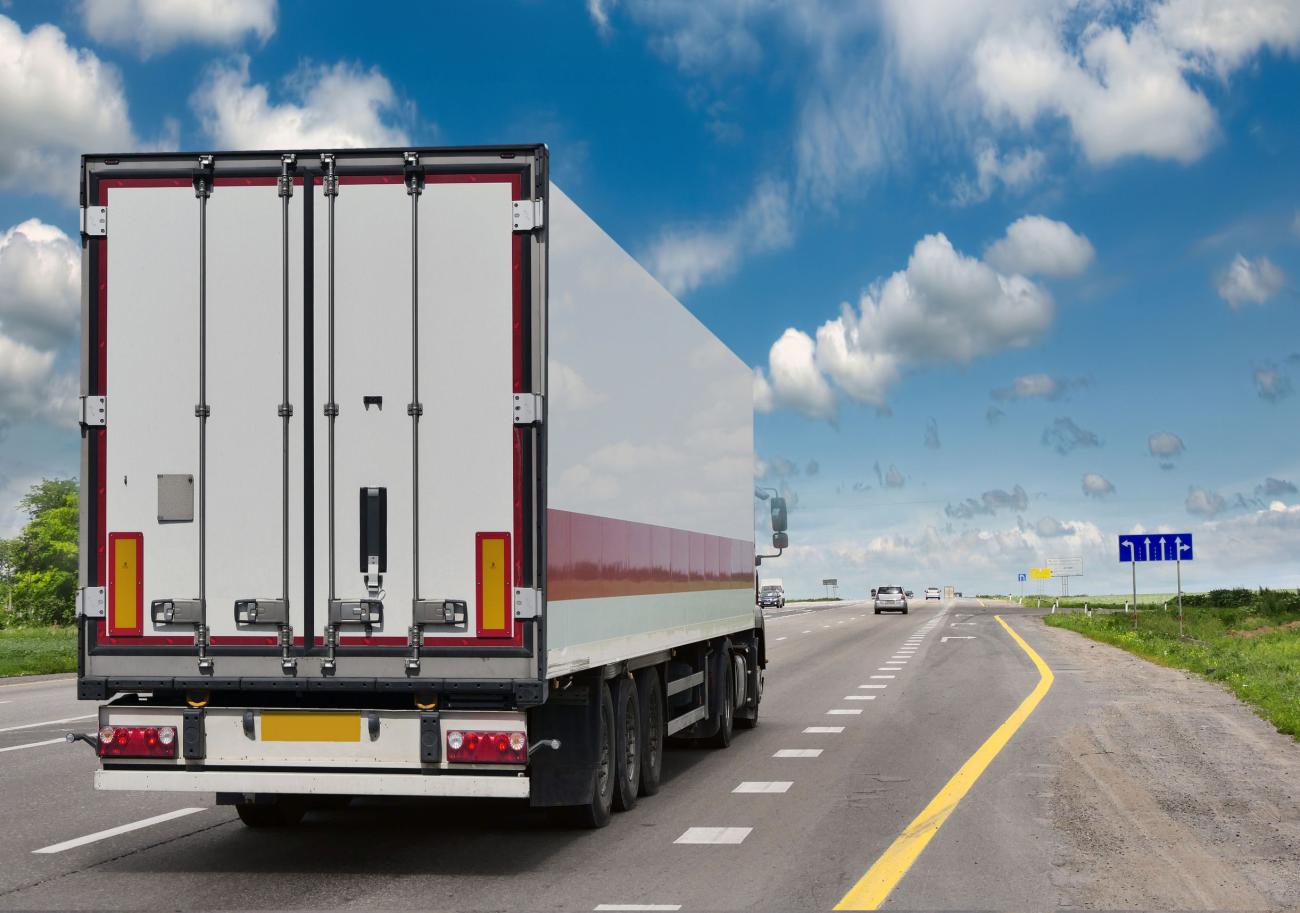 COURIER SERVICE - KING AND QUEEN SHIPPING AND LOGISTICS LLC.